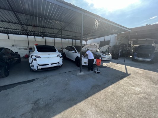 MOON AUTO COLLISION - Updated December 2025 - 53 Photos & 12 Reviews ...