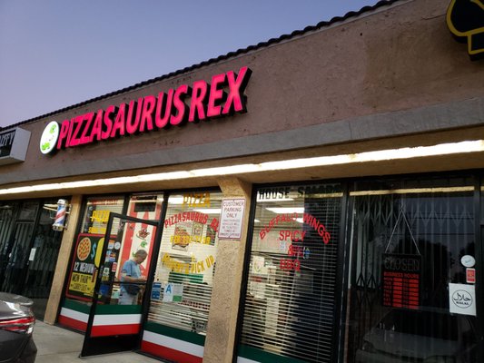 PIZZASAURUS REX - 114 Photos & 428 Reviews - Pizza - 17646 Lassen St ...