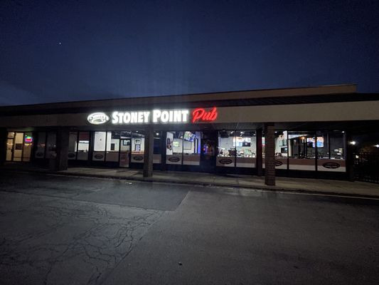STONEY POINT PUB - Updated October 2025 - 12 Reviews - 12900 S LaGrange ...