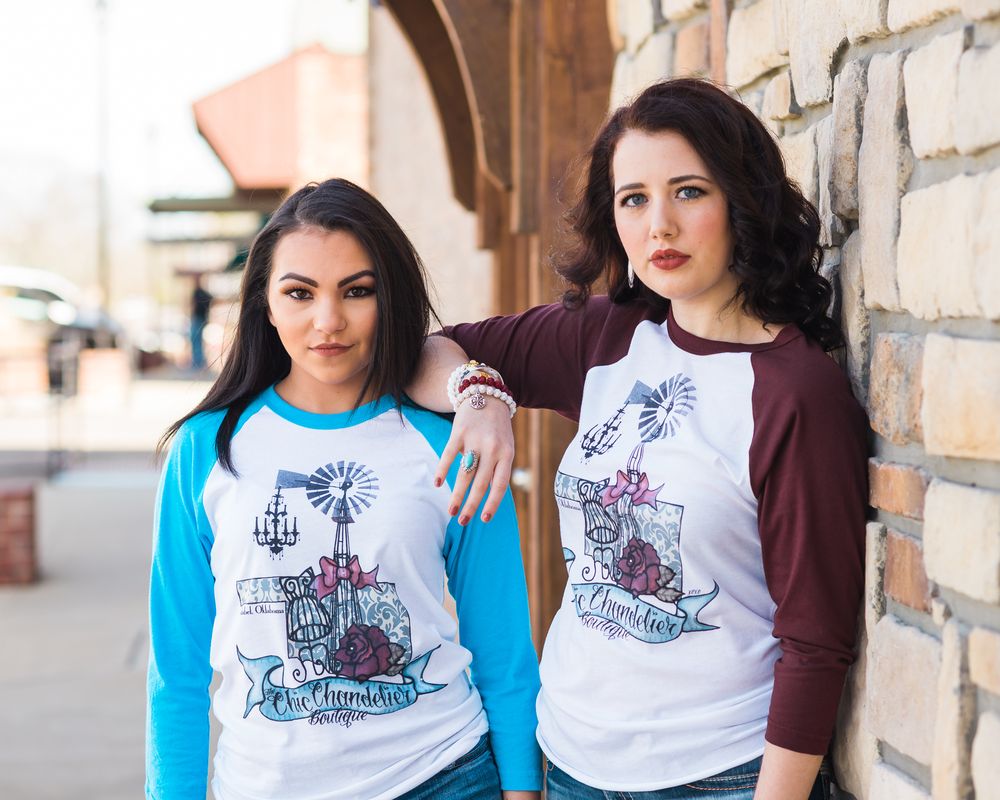 THE CHIC CHANDELIER BOUTIQUE - Updated April 2025 - 11 Photos - 1411 SE ...