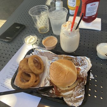 MOJOE’S BURGER JOINT - 303 Photos & 465 Reviews - 620 Glenwood Ave ...