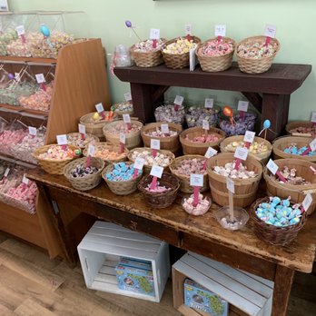 BEACHSIDE CANDY - Updated September 2025 - 123 Photos & 50 Reviews ...