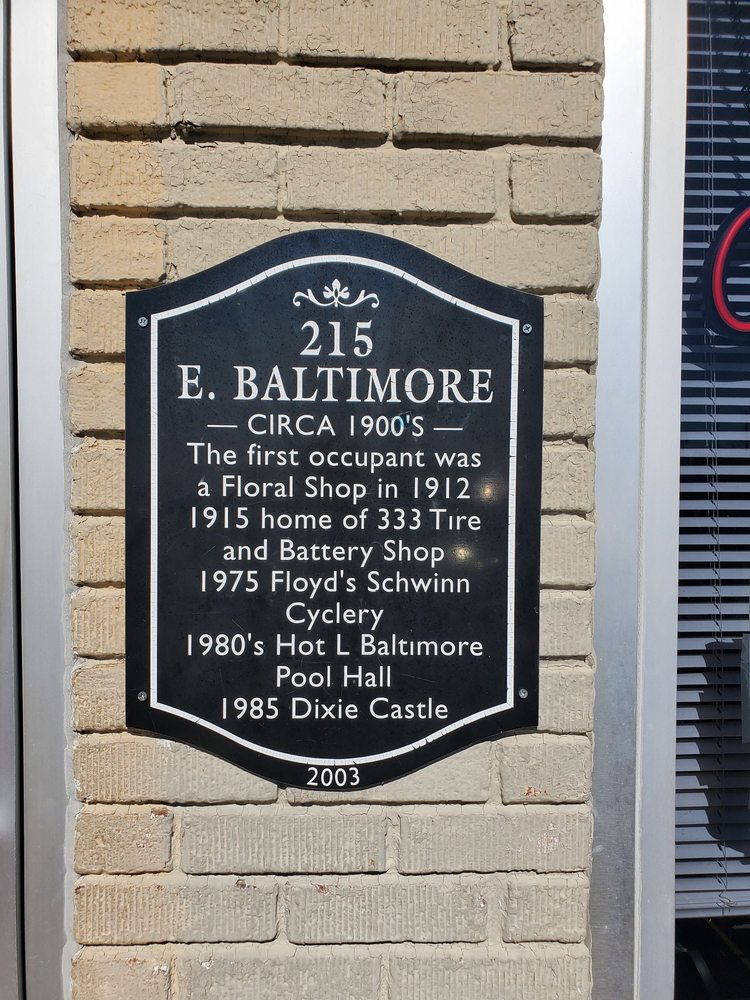 DIXIE CASTLE - Updated June 2024 - 11 Photos & 10 Reviews - 215 E ...