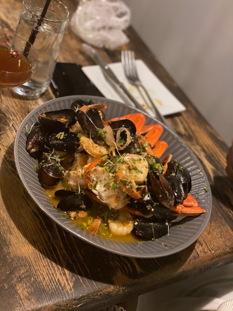 TWISTED SOUL COOKHOUSE & POURS - 1236 Photos & 764 Reviews - 1133 Huff ...