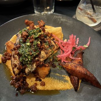 LIVERY - INDIANAPOLIS - Updated July 2024 - 2483 Photos & 1379 Reviews ...