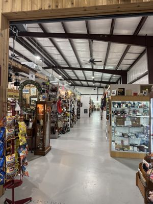 ANTIQUE CITY MALL - Updated November 2025 - 99 Photos & 23 Reviews ...