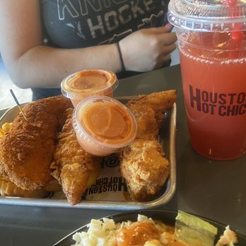 HOUSTON TX HOT CHICKEN - Updated June 2024 - 334 Photos & 274 Reviews ...