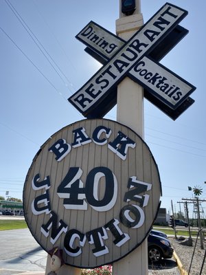 BACK 40 JUNCTION RESTAURANT - 63 Photos & 94 Reviews - 1011 N 13th St ...