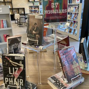 SUMP MEMORIAL LIBRARY - Updated October 2025 - 222 N Jefferson St ...