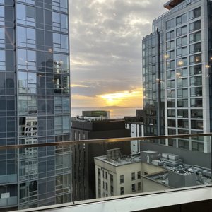 FOG ROOM - 356 Photos & 231 Reviews - 1610 2nd Ave, Seattle, Washington ...