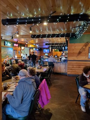 ALPINE LANES AND AVALANCHE GRILL - Updated April 2025 - 43 Photos & 77 ...