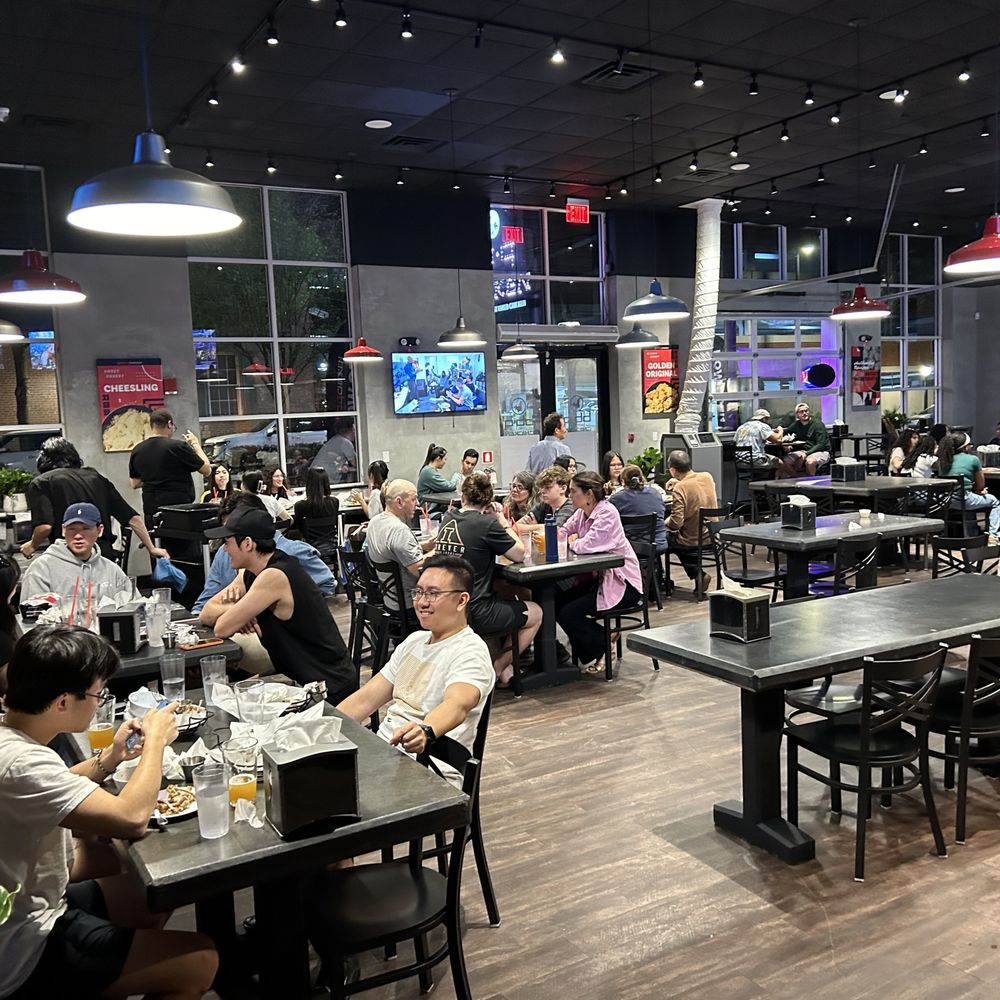 BB.Q CHICKEN DOWNTOWN GAINESVILLE - Updated December 2025 - 73 Photos ...