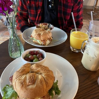 COCOL CAFE - Updated May 2024 - 98 Photos & 34 Reviews - 10180 Socorro ...