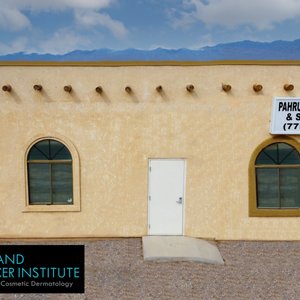 DESERT VIEW HOSPITAL - Updated March 2025 - 64 Reviews - 360 S. Lola ...