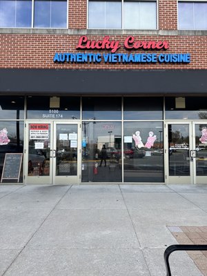 LUCKY CORNER VIETNAMESE CUISINE AT WESTVIEW - Updated October 2025 - 408 Photos & 358 Reviews ...