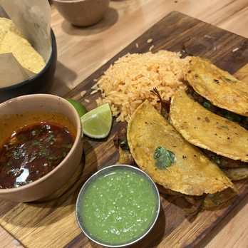 AGAVE AZUL COCINA MEXICANA - GATEWAY - Updated March 2024 - 223 Photos ...