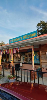 HECTOR’S KITCHEN - Updated November 2024 - 185 Photos & 136 Reviews ...