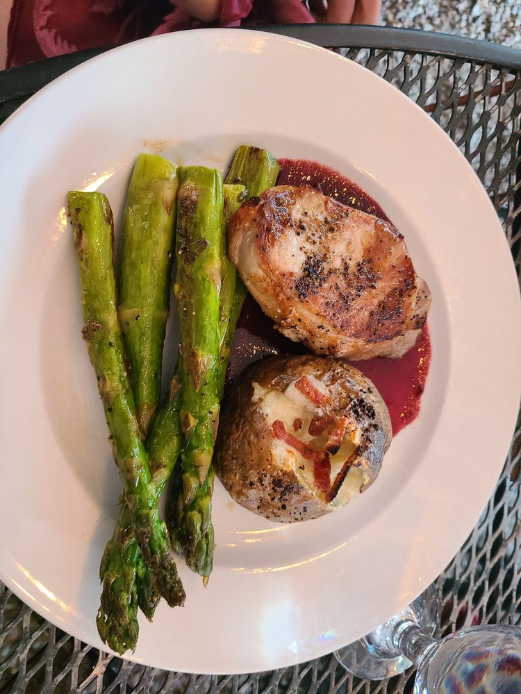 THE CREEDE HOTEL AND RESTAURANT - Updated June 2024 - 48 Photos & 38 ...