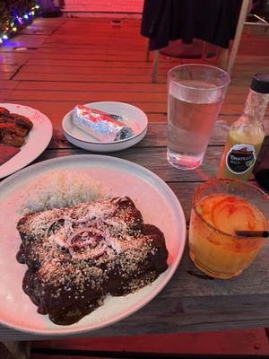 CUATES KITCHEN - Updated May 2024 - 96 Photos & 66 Reviews - 3811 ...