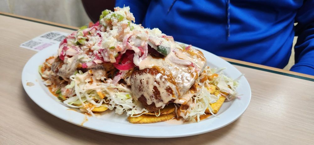 EL CATRACHITO - Updated July 2024 - 61 Photos & 60 Reviews - 2408 Univ ...