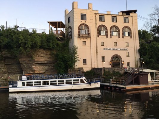 DELLS GHOST BOAT - Updated August 2024 - 16 Photos & 21 Reviews - 11 ...