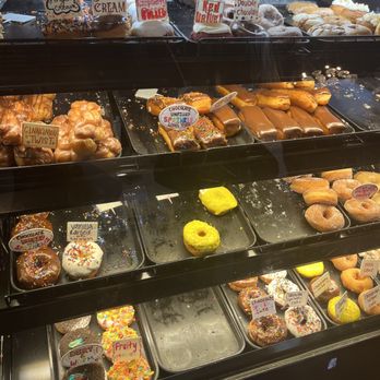 YOYO DONUTS - Updated November 2024 - 303 Photos & 309 Reviews - 5757 ...