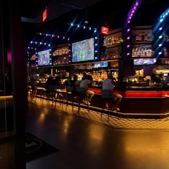 PUTTSHACK - NASHVILLE - Updated May 2025 - 200 Photos & 147 Reviews ...