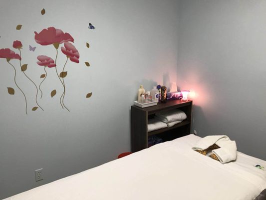 Sunny Day Spa Updated February 2025 10 Photos 2031 W Oakland Park Blvd Oakland Park
