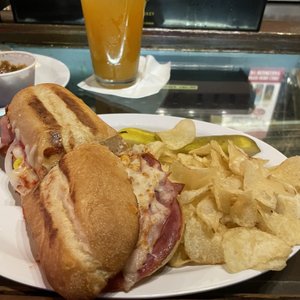 OREGON EXPRESS - 50 Photos & 60 Reviews - 336 E 5th St, Dayton, Ohio ...