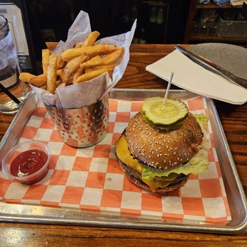 FRONTIER - Updated August 2025 - 974 Photos & 1095 Reviews - 1072 N ...