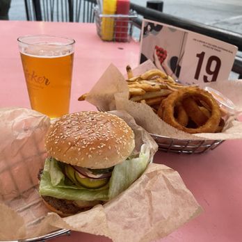 FARM BURGER - DECATUR - Updated October 2025 - 598 Photos & 940 Reviews ...