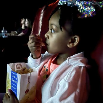 AMC CHICAGO RIDGE 6 - Updated September 2025 - 77 Photos & 106 Reviews ...