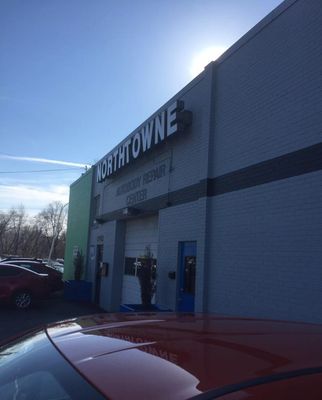 NORTHTOWNE AUTO BODY SHOP - Updated December 2025 - 5900 N Oak Trfy ...