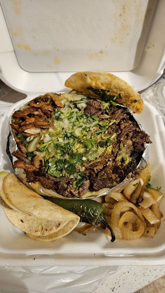 TAQUERIA 425 - Updated December 2025 - 43 Photos & 23 Reviews - 1695 N ...