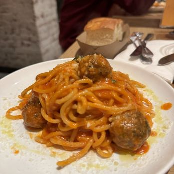 FORMA PASTA FACTORY - Updated May 2024 - 1329 Photos & 728 Reviews - 14 ...