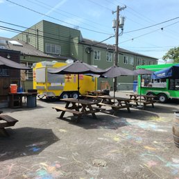 PLAY EUGENE - Updated July 2025 - 32 Photos & 16 Reviews - 232 W 5th Ave, Eugene, Oregon ...