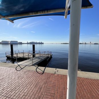 HARBOR CONNECTOR - Updated October 2025 - 17 Photos - 1735 Lancaster St ...