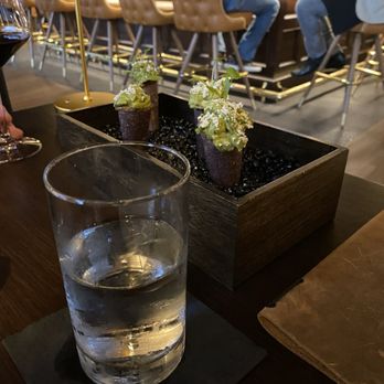 BARONS ON 1ST - Updated October 2025 - 147 Photos & 43 Reviews - 302 E ...