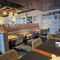 PACIFIC CATCH - Updated March 2025 - 2575 Photos & 1432 Reviews - 5251 ...