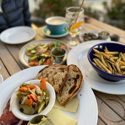 FIG TREE VENICE - Updated April 2024 - 971 Photos & 607 Reviews - 429 ...