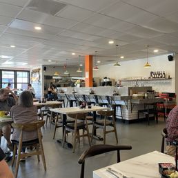 THE HANGOUT - Updated November 2024 - 238 Photos & 91 Reviews - 1908 ...