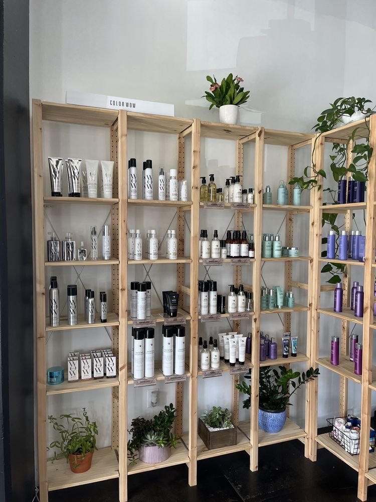 SALON ZERO - Updated March 2025 - 159 Photos & 22 Reviews - 31 E MacArthur Cres, Santa Ana ...