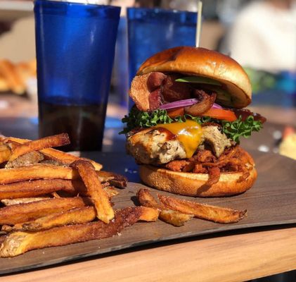 SANDBAR PATIO BAR & GRILL - Updated May 2025 - 147 Photos & 166 Reviews ...