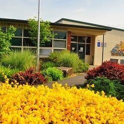 MERIWETHER LEWIS ELEMENTARY SCHOOL - 4401 SE Evergreen St, Portland, OR ...