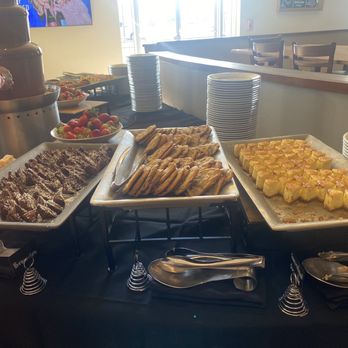 PINSTRIPES - Updated December 2024 - 698 Photos & 595 Reviews - 7 ...