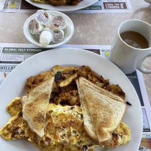 MILLBROOK DINER - 37 Photos & 65 Reviews - Diners - 3266 Franklin Ave ...