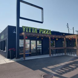 VITTA PIZZA CENTRAL ENTRANCE - Updated July 2025 - 76 Photos & 16 ...