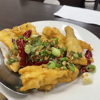 GOLDEN TREE RESTAURANT - Updated May 2024 - 368 Photos & 218 Reviews ...