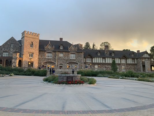 HIGHLANDS RANCH MANSION - 90 Photos & 23 Reviews - 9950 E Gateway Dr ...