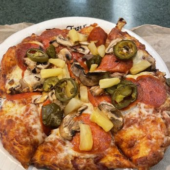 ROUND TABLE PIZZA - Updated December 2025 - 83 Photos & 105 Reviews ...